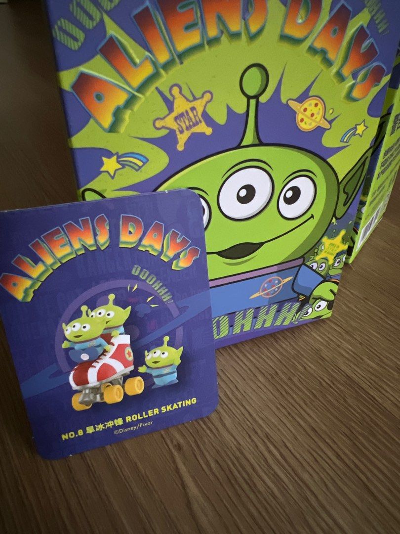 WTT ALIENS DAY POPMART, Hobbies & Toys, Memorabilia & Collectibles, Fan ...