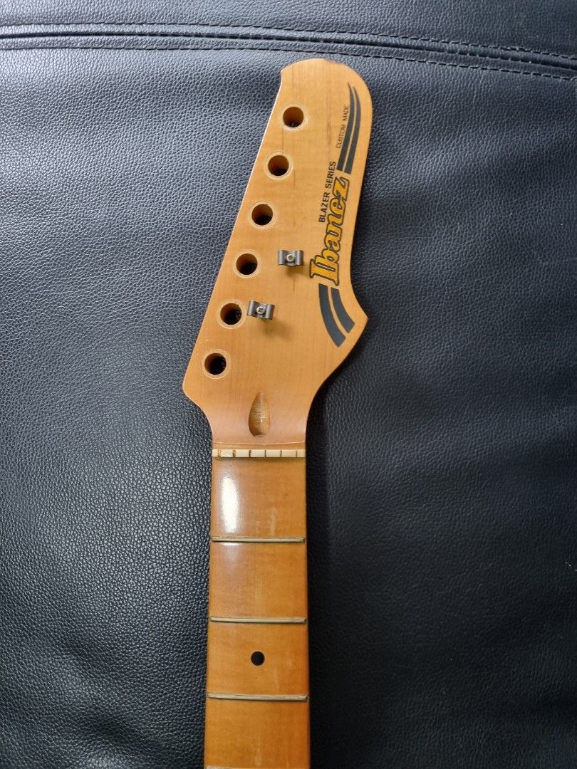 1981 Ibanez Blazer Series BL 50MH, Hobbies & Toys, Music & Media ...