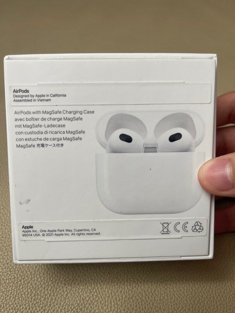 AirPods gen 3 magsafe charging case, Audio, Earphones on Carousell