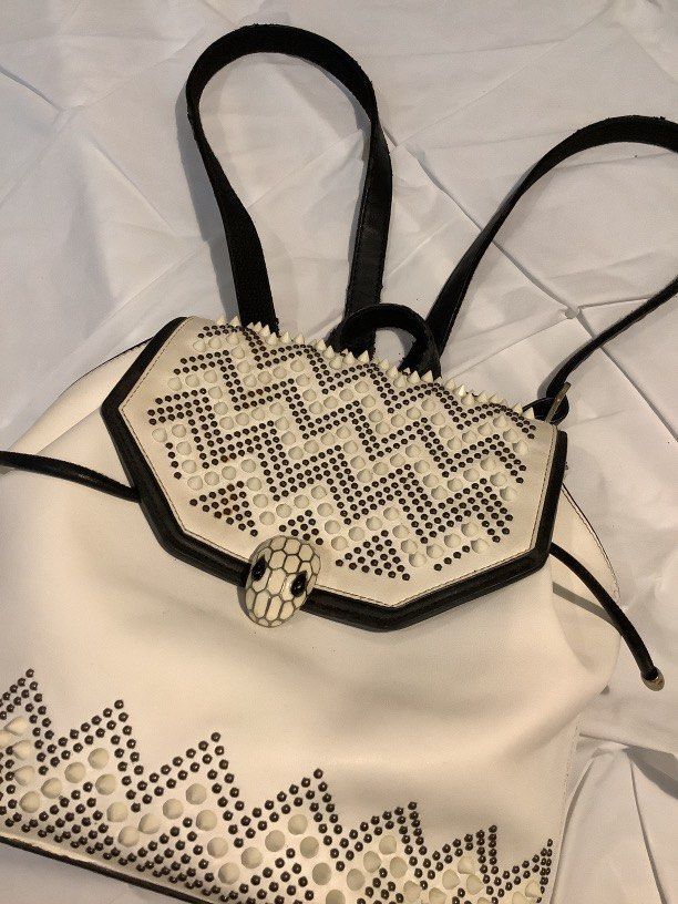 Arnaldo Bassini Bagpack Black White, Women's Fashion, Bags & Wallets ...