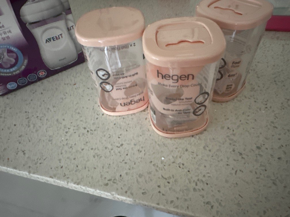 BNIB Hegen fast flow teat, Babies & Kids, Nursing & Feeding ...
