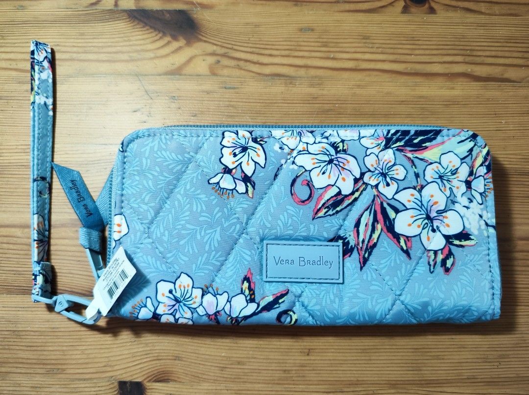 BNWT Vera Bradley Cherry Blossoms Ultralight RFID Wallets, Women's ...