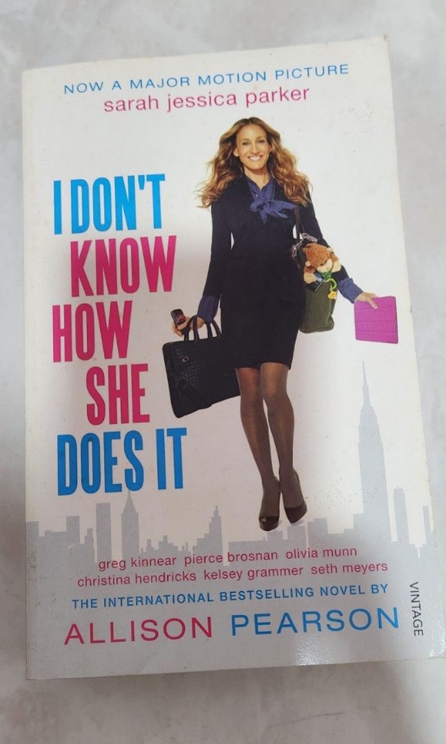 Book: I don't know how she does it, Hobbies & Toys, Books & Magazines, Fiction & Non-Fiction on ...