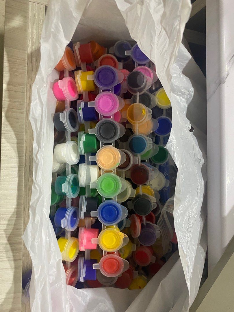 Coloring & sand color for art work, Hobbies & Toys, Stationery & Craft ...