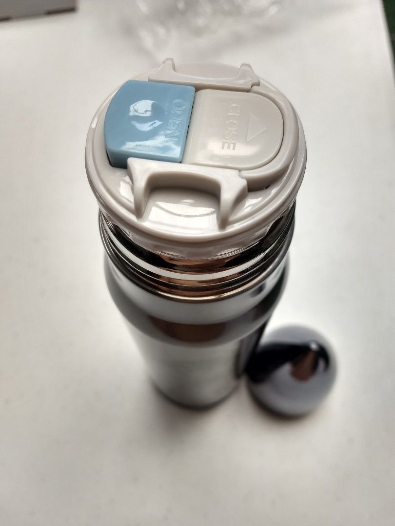 Detective Conan flask, Furniture & Home Living, Kitchenware & Tableware ...