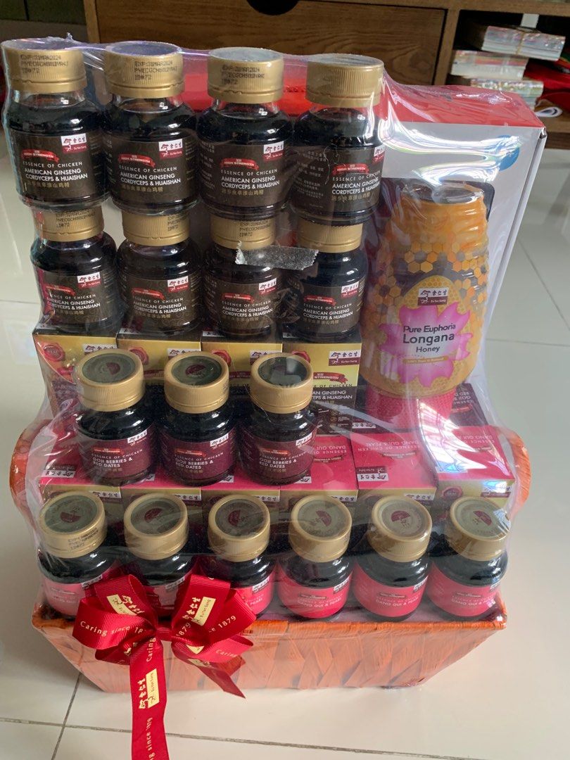 Eu Yan Sang Hamper, Food & Drinks, Gift Baskets & Hampers on Carousell