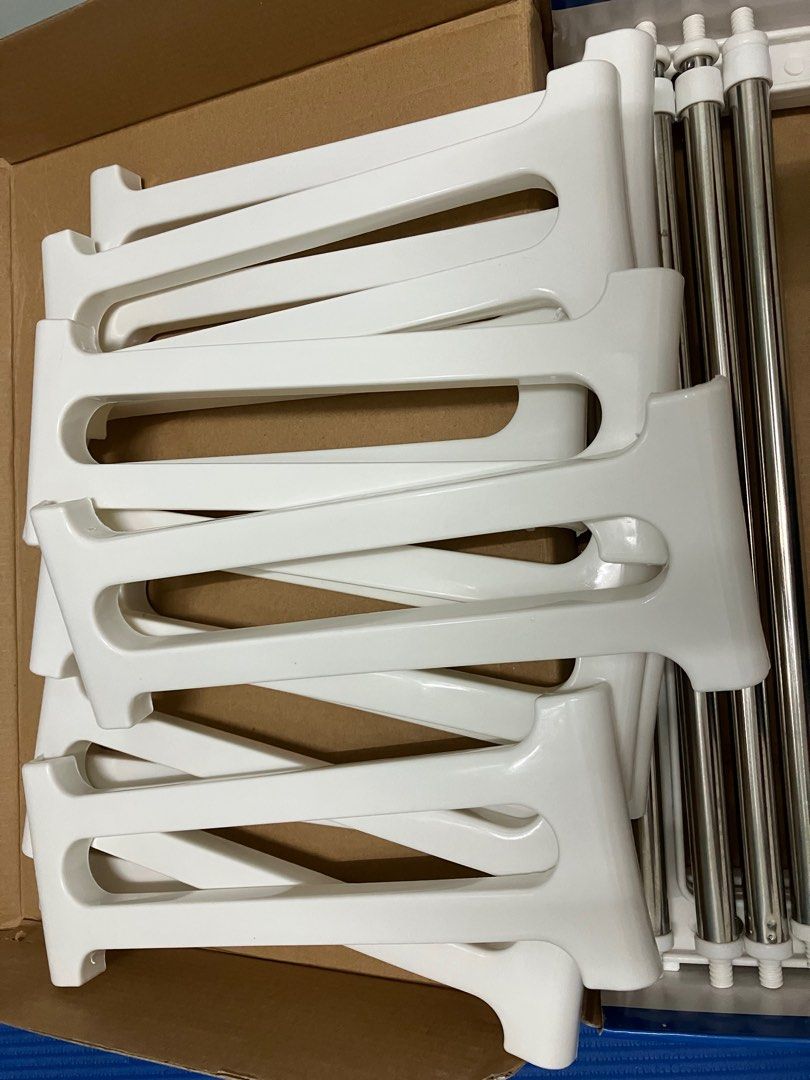 Extendable Rack, Furniture & Home Living, Home Improvement ...