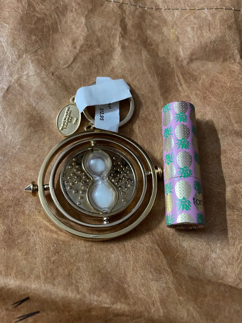 Harry Potter Time Turner Keychain, Hobbies & Toys, Collectibles ...
