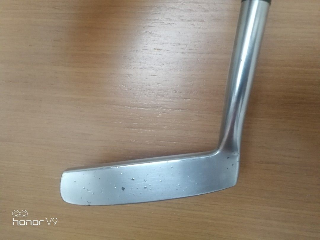 honma old school model, Sports Equipment, Sports & Games, Golf on Carousell