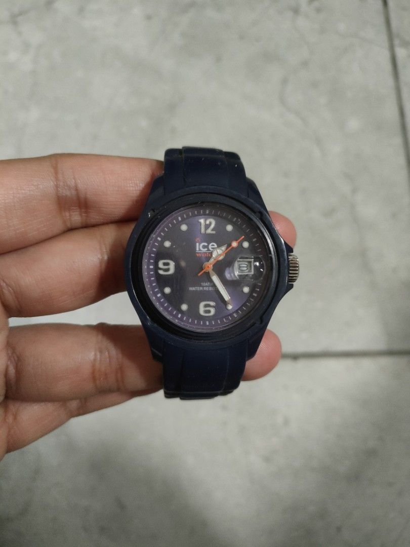 Jam Tangan Merek Ice Watch Original, Fesyen Wanita, Jam Tangan di Carousell