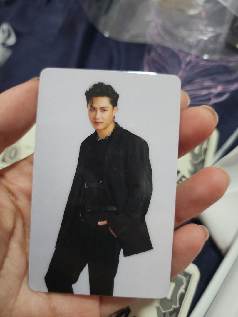 JJ card piece from Kinnporsche world Tour SG, Hobbies & Toys, Memorabilia & Collectibles, Fan ...