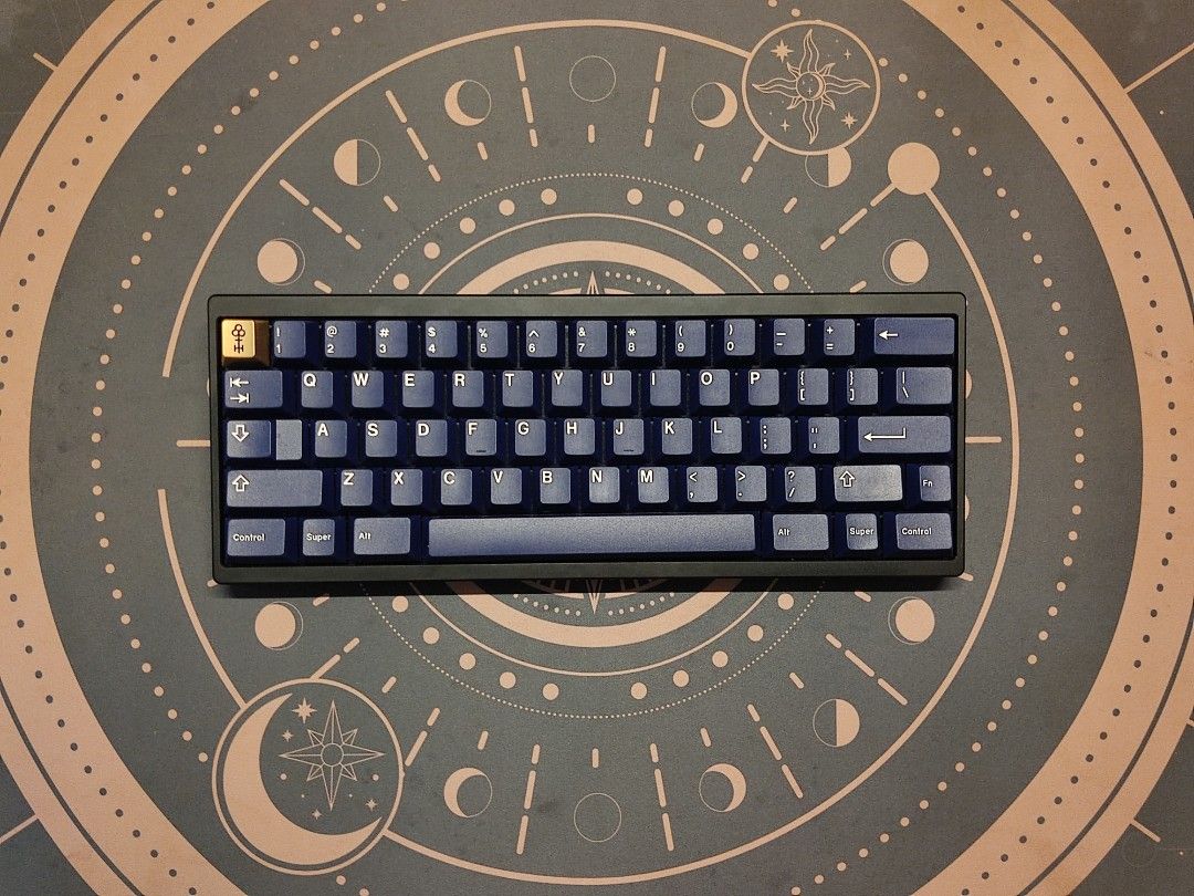 Keycult No. 1/60 with Ultraglide Black Custom Mechanical Keyboard ...
