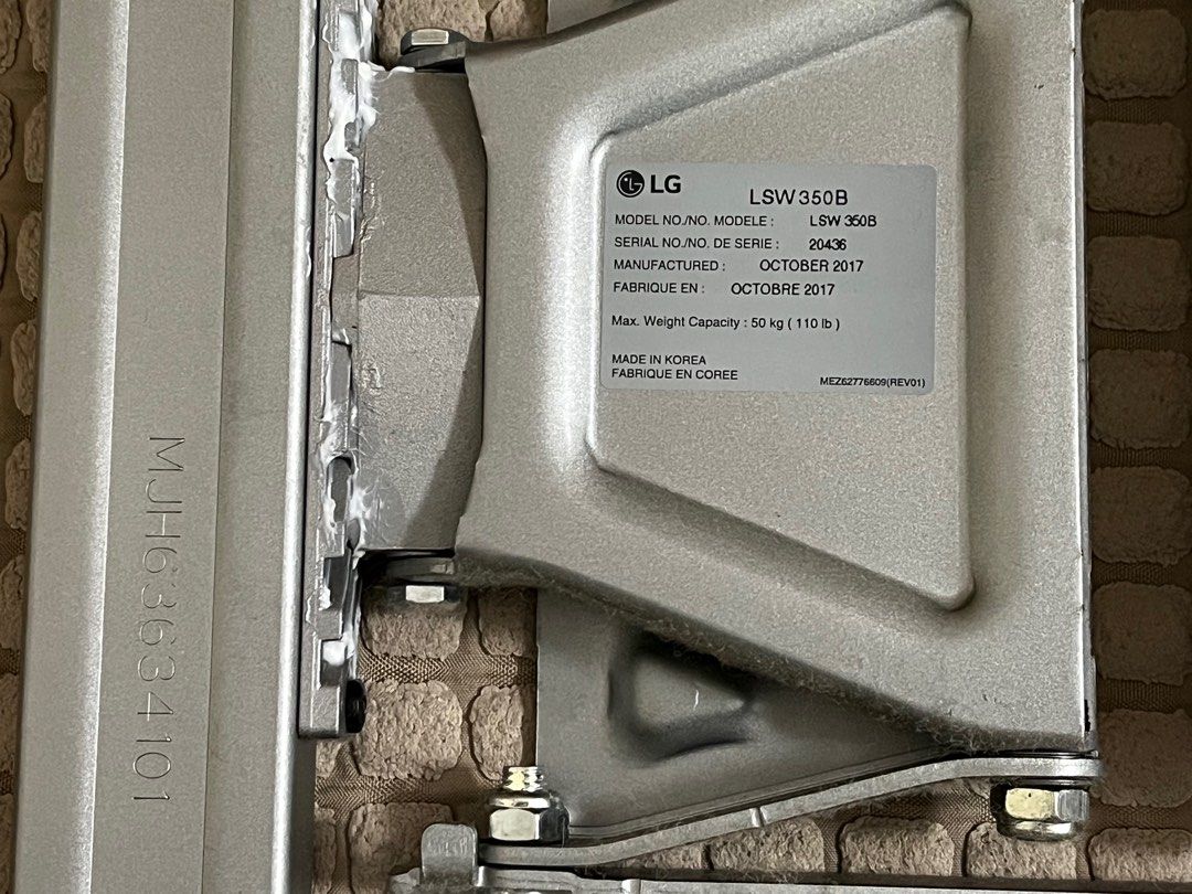 LG 電視掛牆架 LSW350B , 家庭電器, 電視 & 其他娛樂, 電視 - Carousell