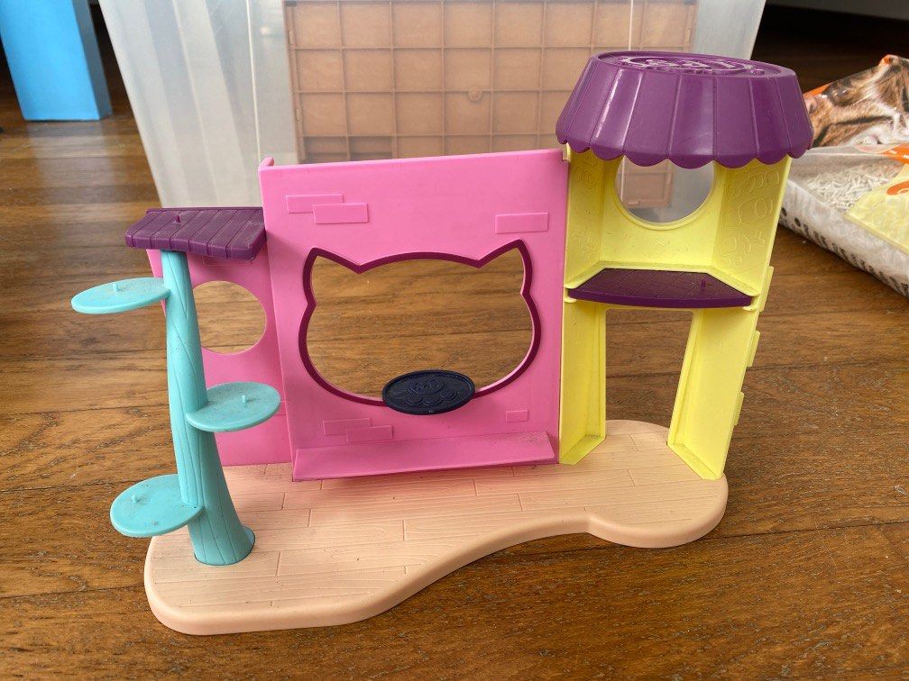 Littlest Pet Shop LPS Cat Cafe, Hobbies & Toys, Toys & Games on Carousell