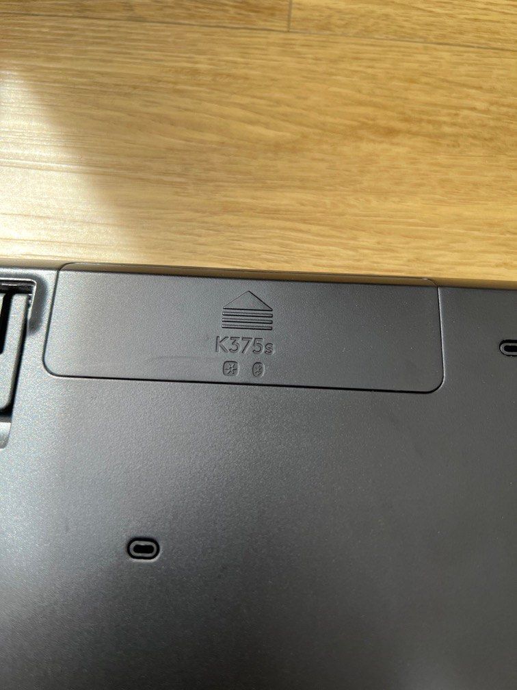 Logitech Keyboard K375, Computers & Tech, Parts & Accessories, Computer Keyboard on Carousell