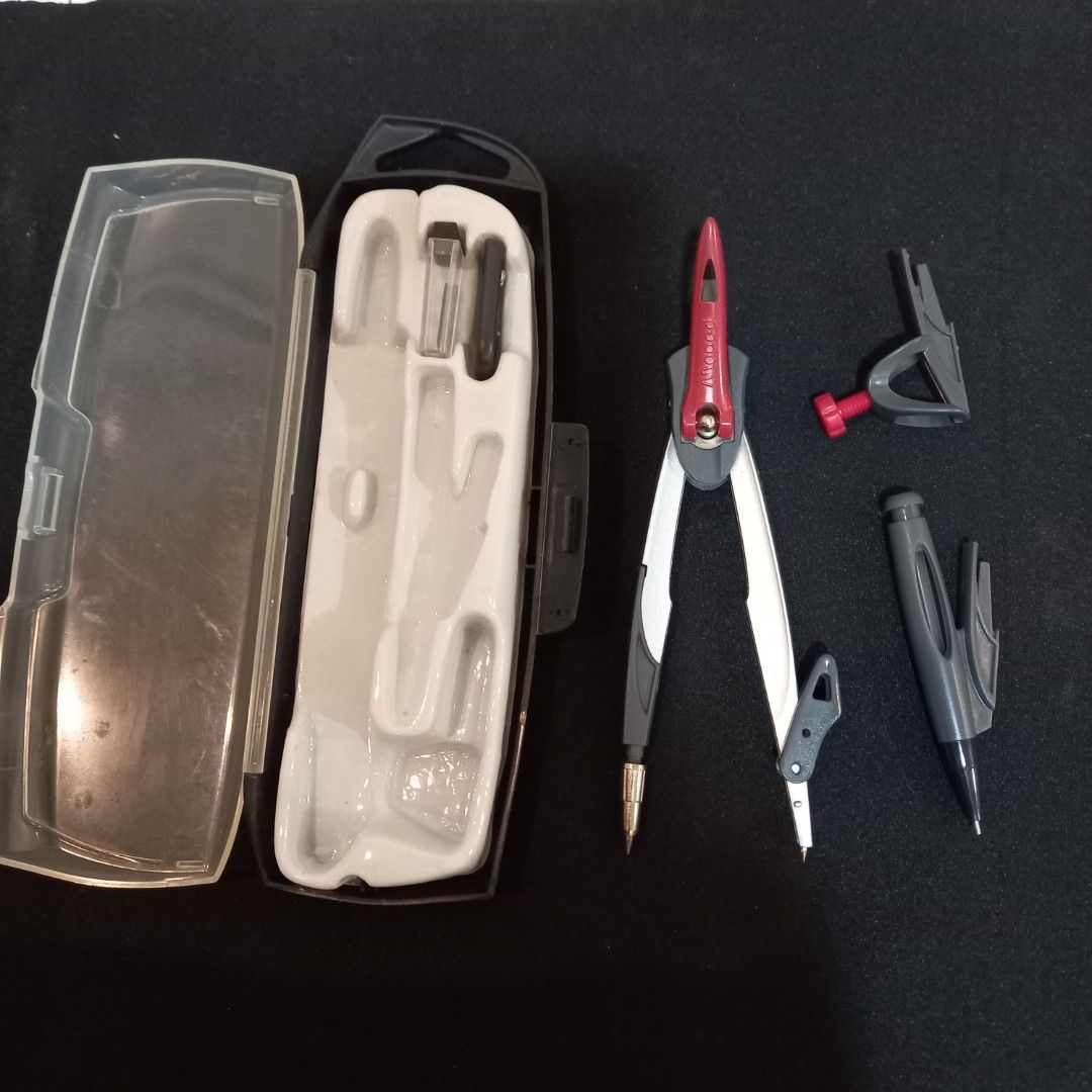 Maped Drawing Compass with lock system, Hobbies & Toys, Stationary ...