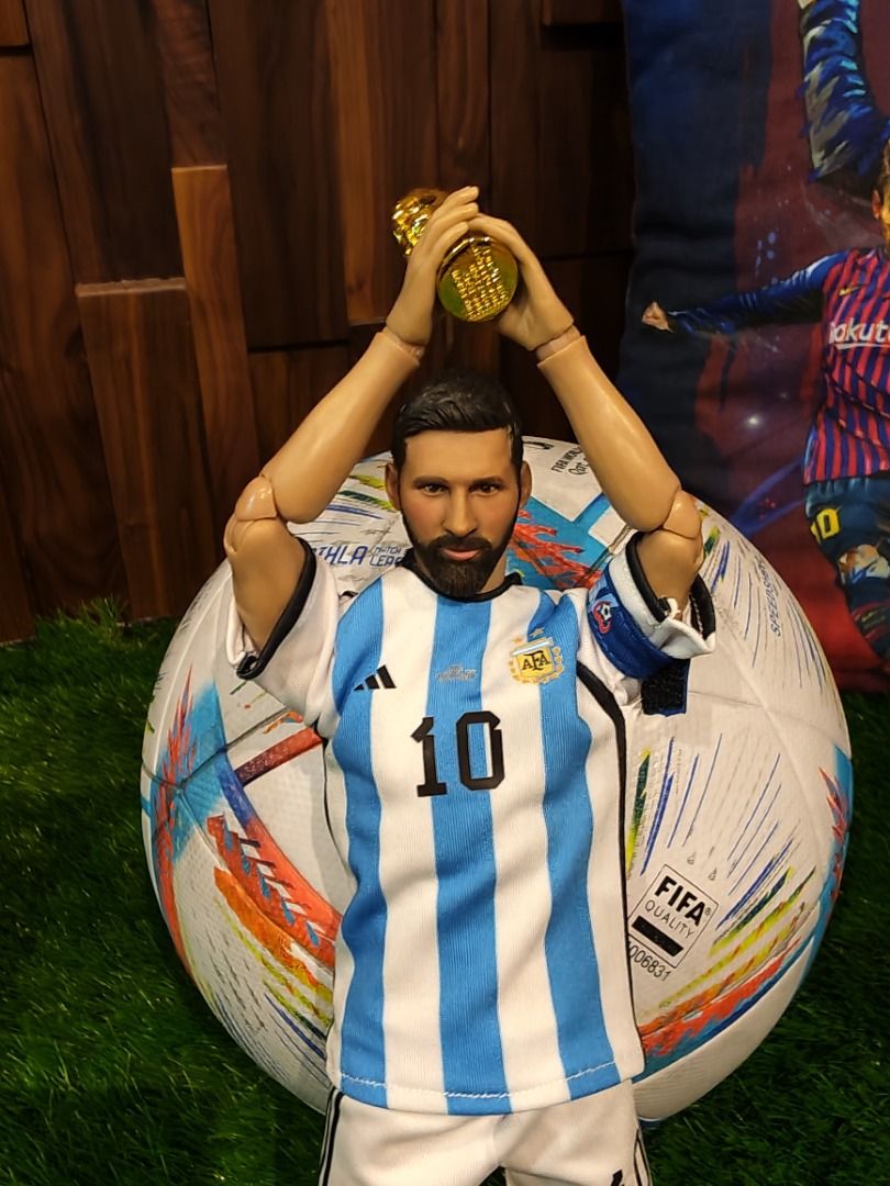 Messi figurine w Argentina world cup Jersey, Hobbies & Toys, Toys ...