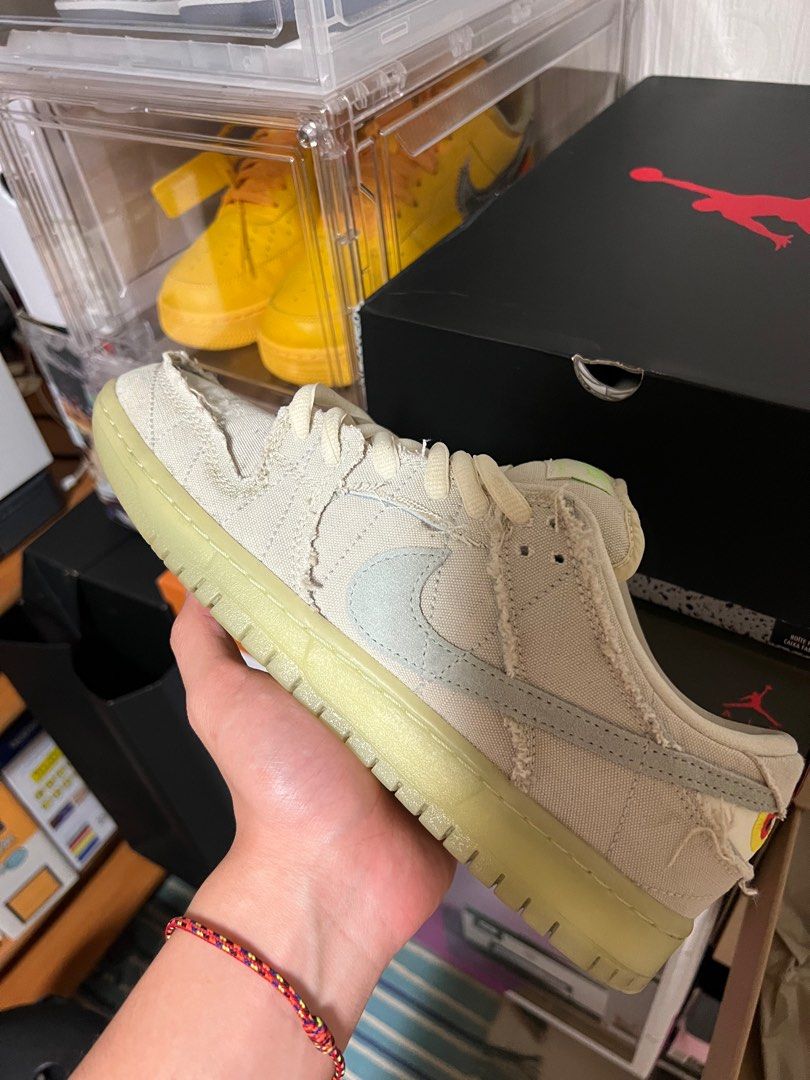 STEALS Mummy dunk , Men's Fashion, Footwear, Sneakers on Carousell