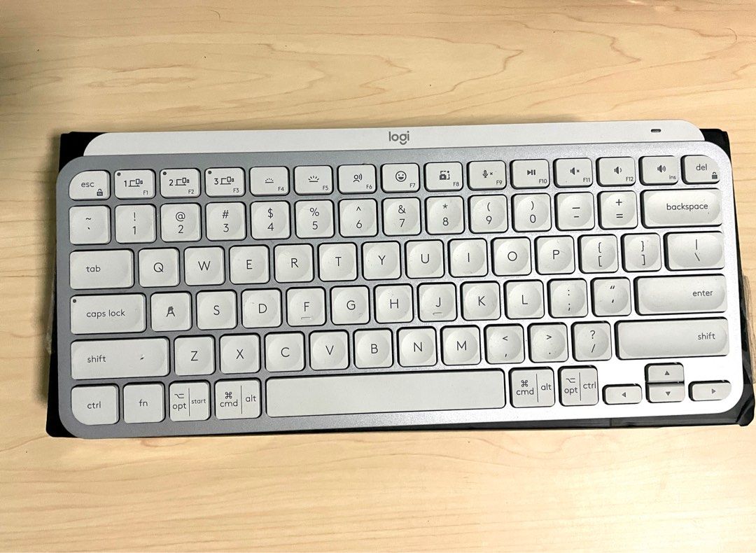 MX Keys Mini White Wireless Keyboard (Windows & Mac), Computers & Tech ...