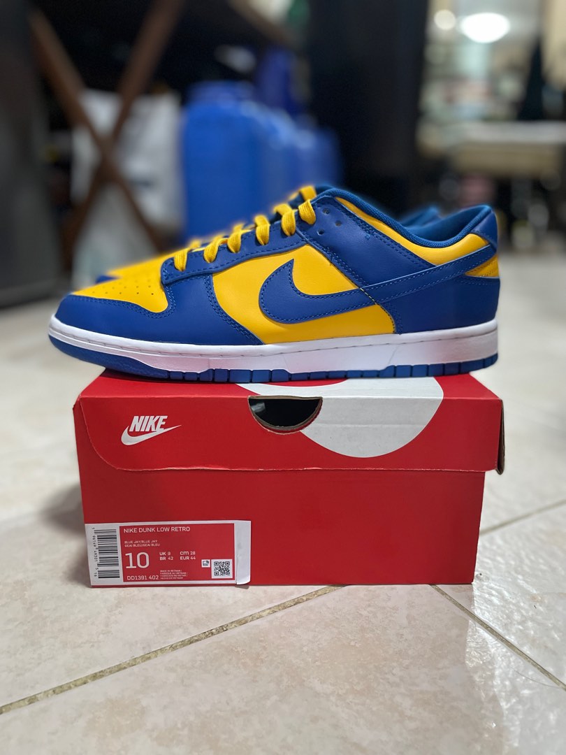 Nike Dunk Low UCLA, Men's Fashion, Footwear, Sneakers on Carousell