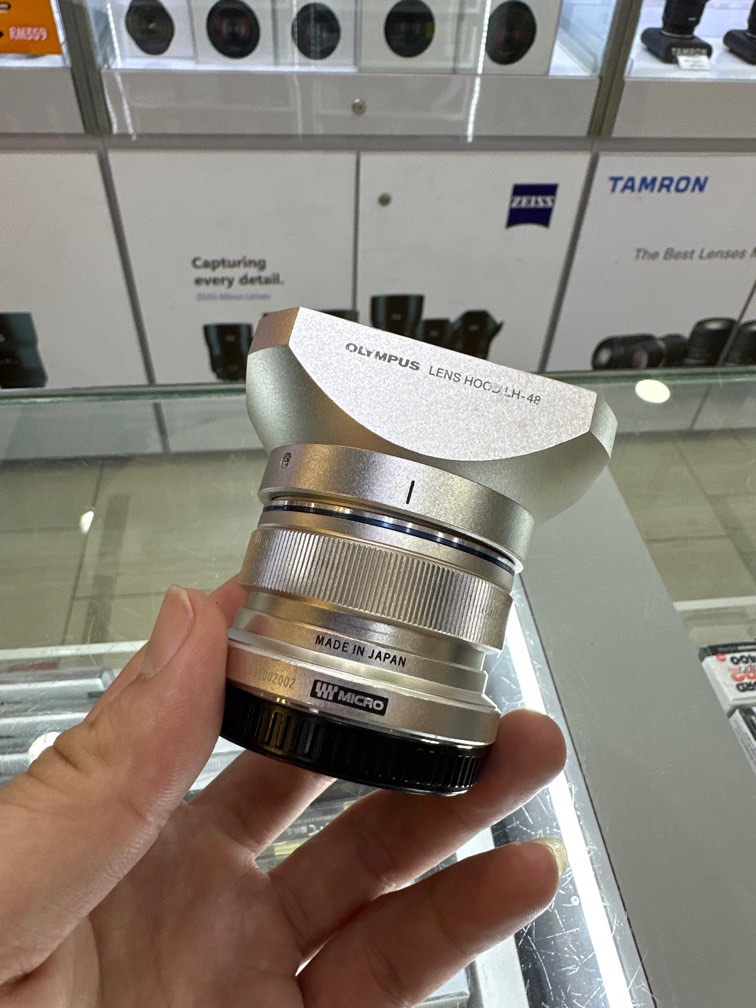 Olympus 12mm F2 m.zuiko Digital Lens, Photography, Lens & Kits on Carousell