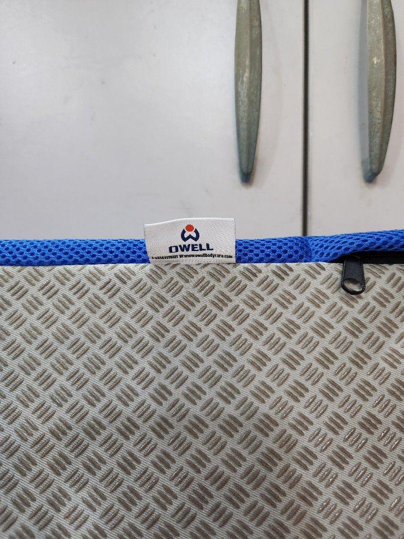 Owell Osmose Roly-Poly Posture Seat Cushion, Health & Nutrition, Braces ...