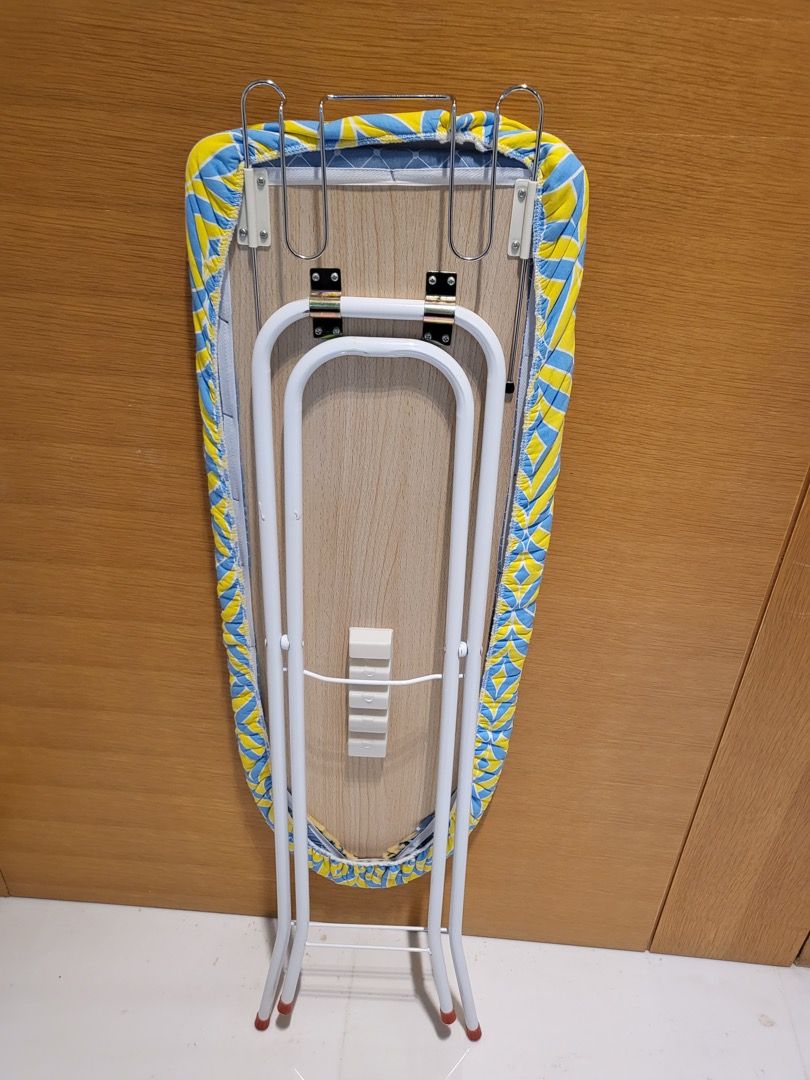 Panasonic Steam Iron + Iron Board + Extension Cord, TV & Home ...