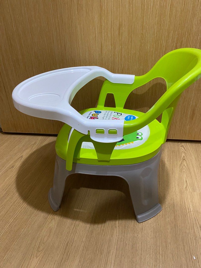 PiyoPiyo Children Safety Squeaky Chair, Babies & Kids, Baby Nursery ...