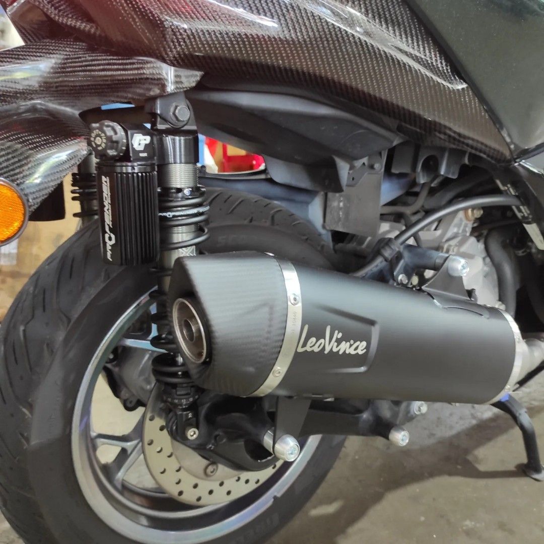 PROFENDER XSERIES LOWERED BLACK ON XMAX, Motorcycles, Motorcycle ...