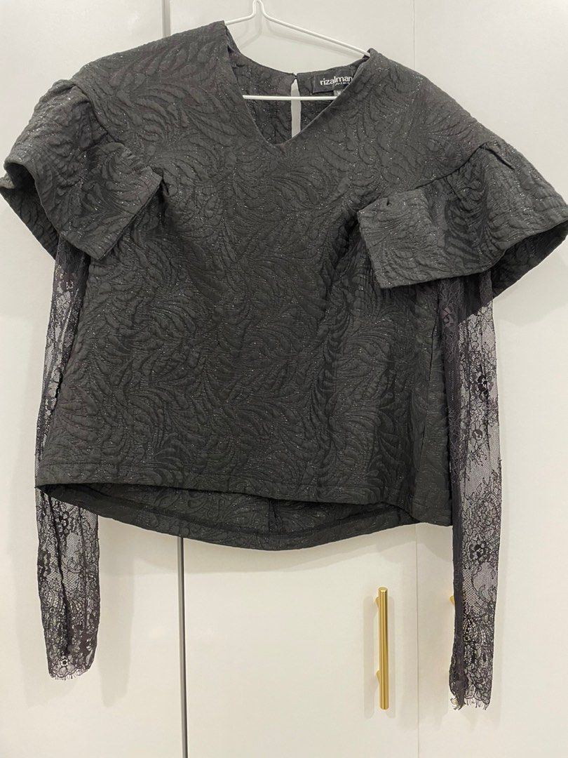 Rizalman, Women's Fashion, Tops, Blouses on Carousell