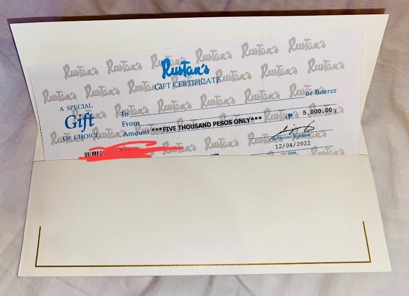 Rustans Gift Certificate (rush selling), Tickets & Vouchers, Vouchers ...