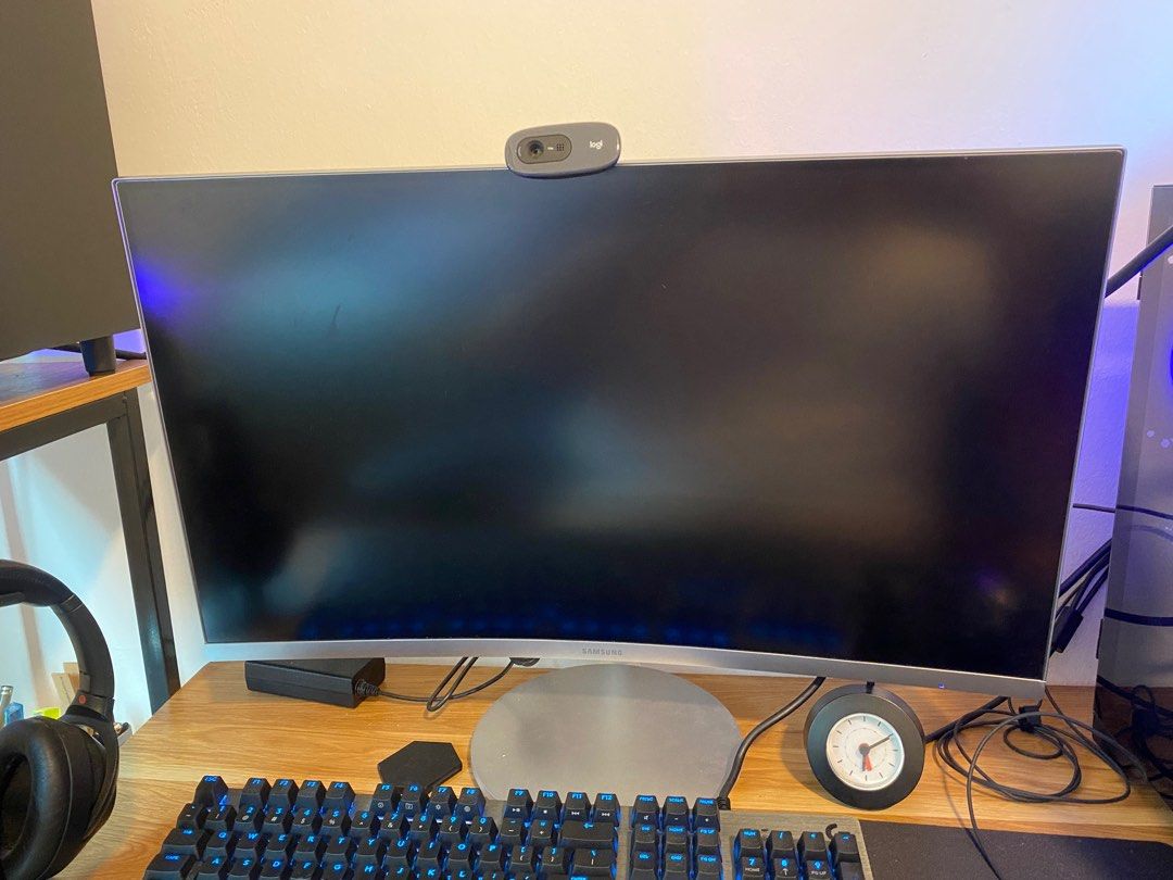 Samsung 27 Inch Curve Screen Monitor, Computers & Tech, Parts ...
