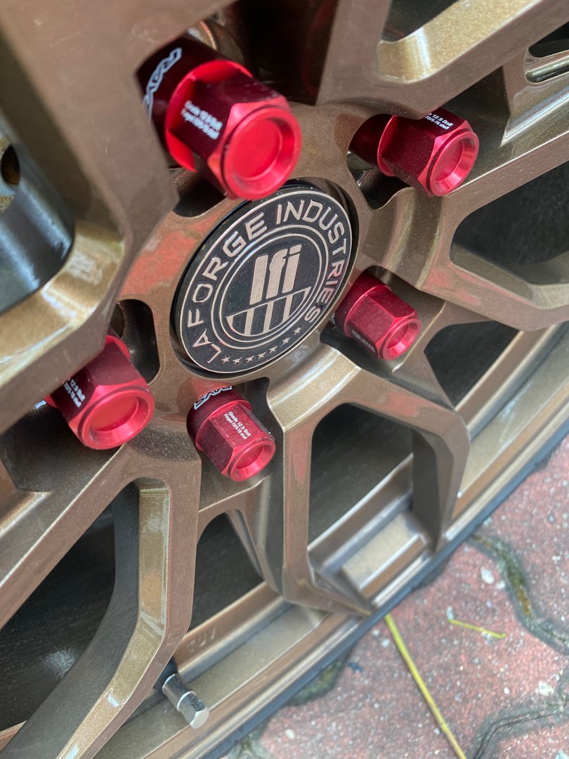 Scirocco wheel nuts rays, Car Accessories, Accessories on Carousell