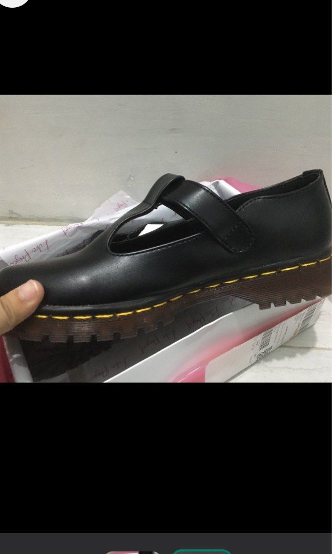 Sepatu docmart, Women's Fashion, Women's Shoes on Carousell