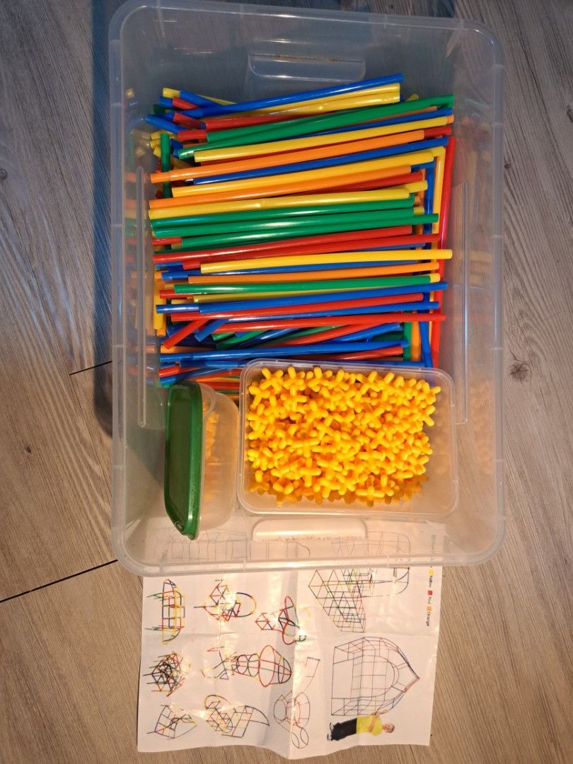Straw Constructor - STEM building, Hobbies & Toys, Toys & Games on ...