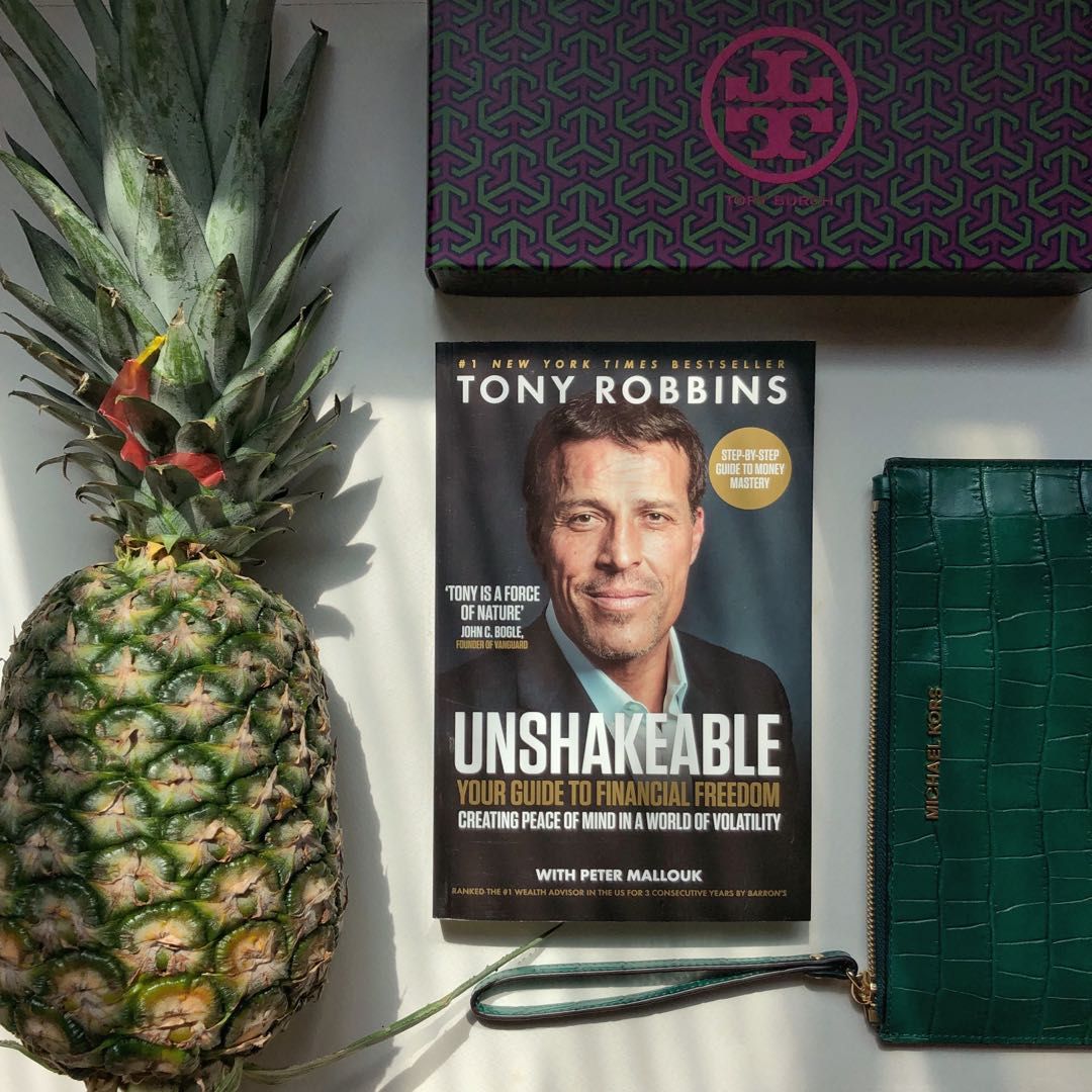 Unshakeable by Tony Robbins, Hobbies & Toys, Books & Magazines, Fiction ...