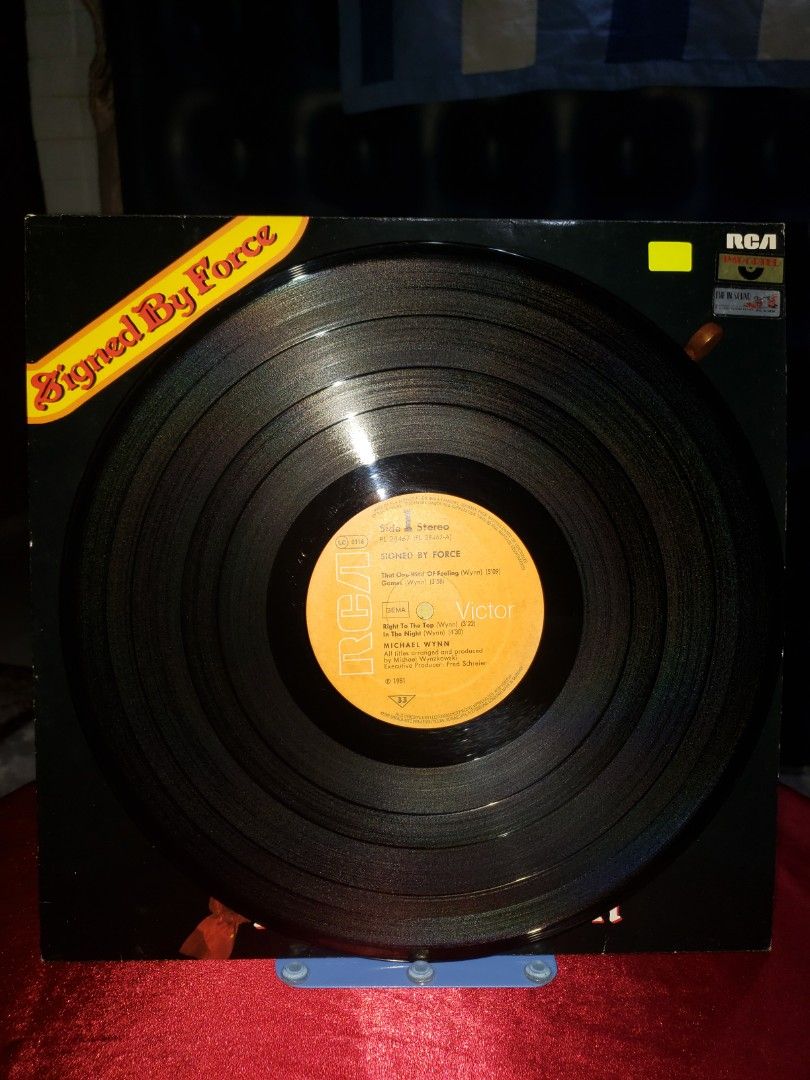 [4]PIRING HITAM / VINTAGE VINYL LP - MICHAEL WYNN - SIGNED BY FORCE / ROCK [4] 1981 GERMAN ...