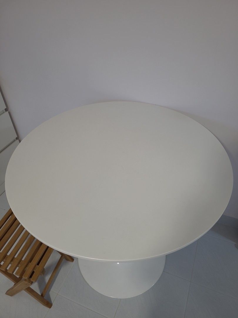 WHITE ROUND TABLE (dia 80cm), Furniture & Home Living, Furniture ...