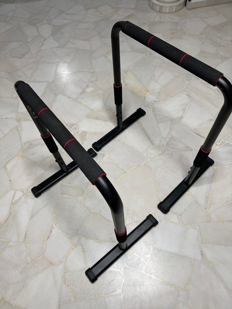 100 Dip Bar Training Station, Sports Equipment, Exercise & Fitness ...