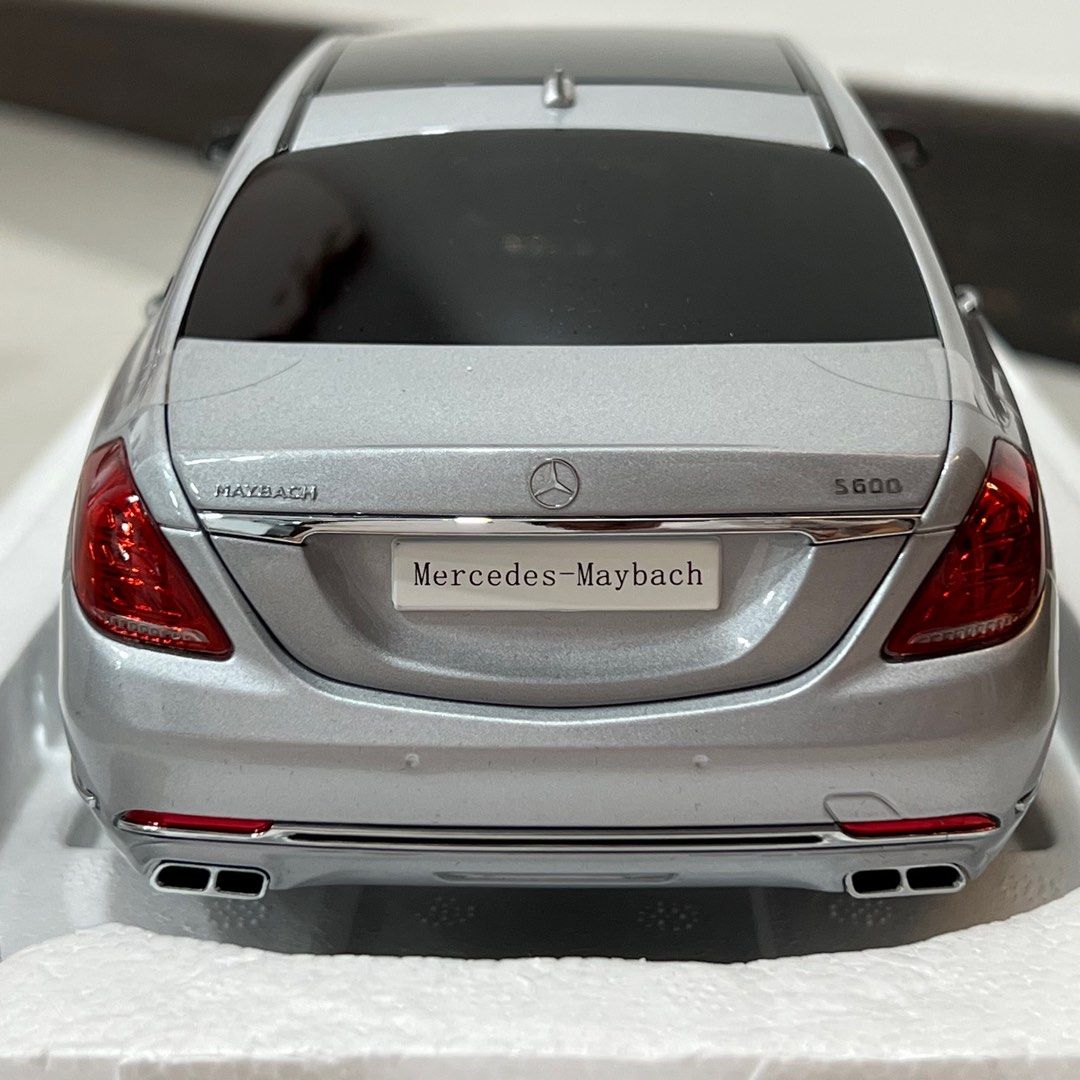 1:18 Almost Real Mercedes Maybach S600 (Silver), Hobbies & Toys, Toys ...