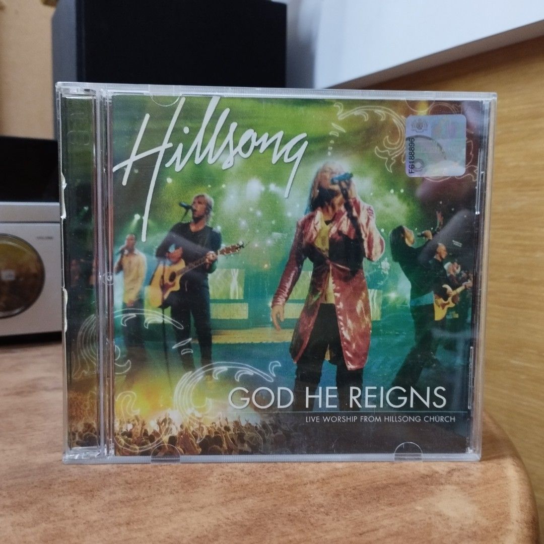 (2CD) Hillsong GOD HE REIGNS, Hobbies & Toys, Music & Media, CDs & DVDs ...
