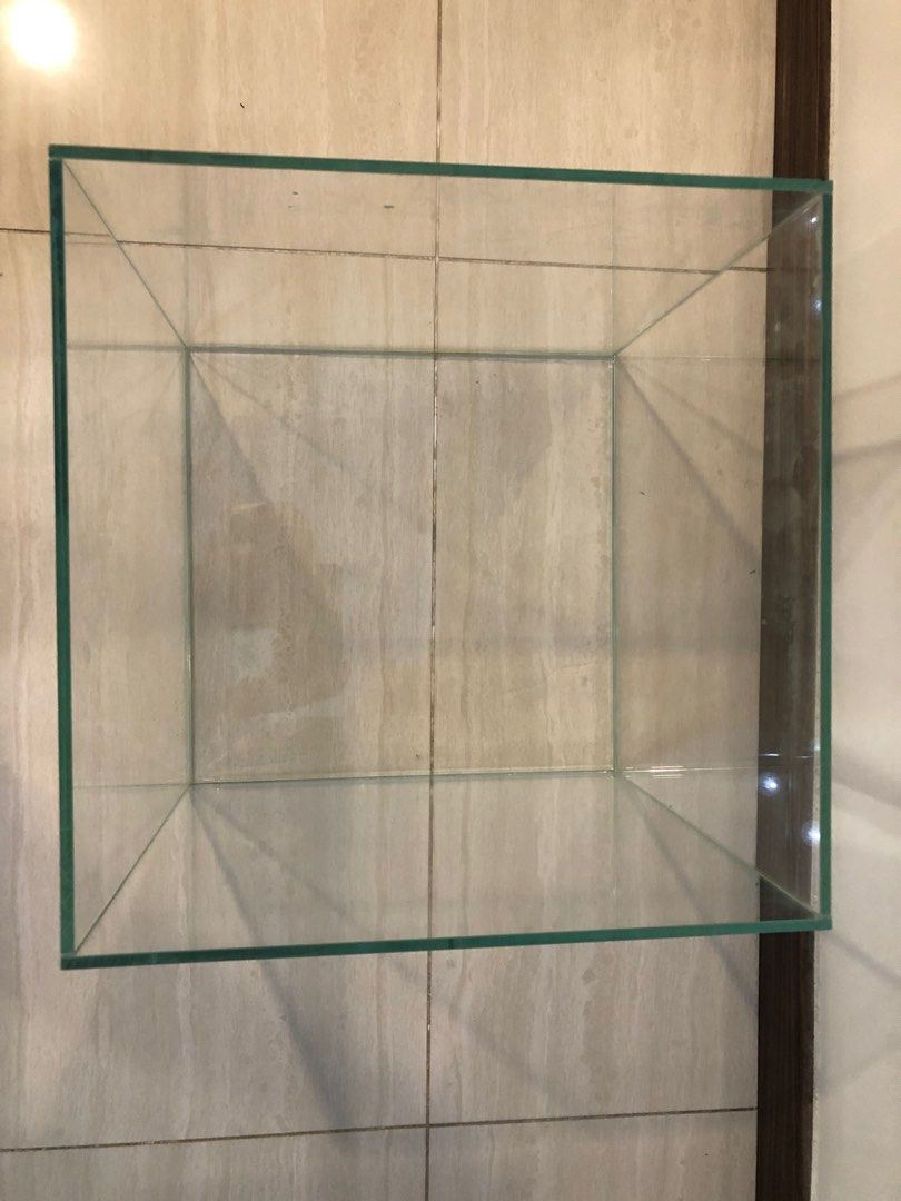 30cm x 30cm x 30cm glass Fish Shrimp Tank, Pet Supplies, Homes & Other ...