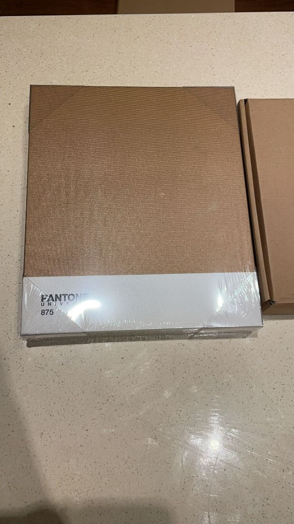 3118) PaNTONE Universe Art Canvas 875 Gold, CLASSIC COLLECTION // GOLD ...