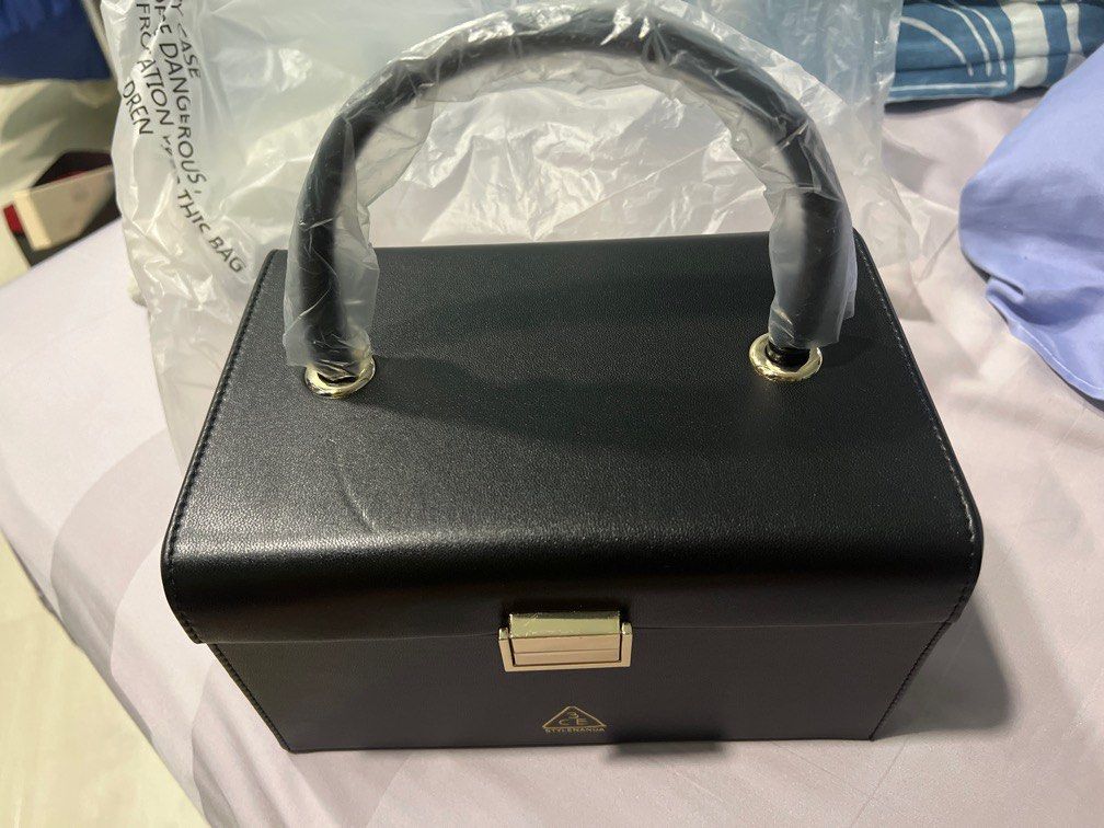 3CE Jewelry box, Luxury, Accessories on Carousell