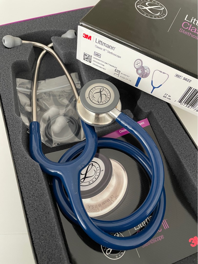 3M Littmann Classic III 5622 Stethoscope, Navy Blue Tube, 27 inch, 5622 ...