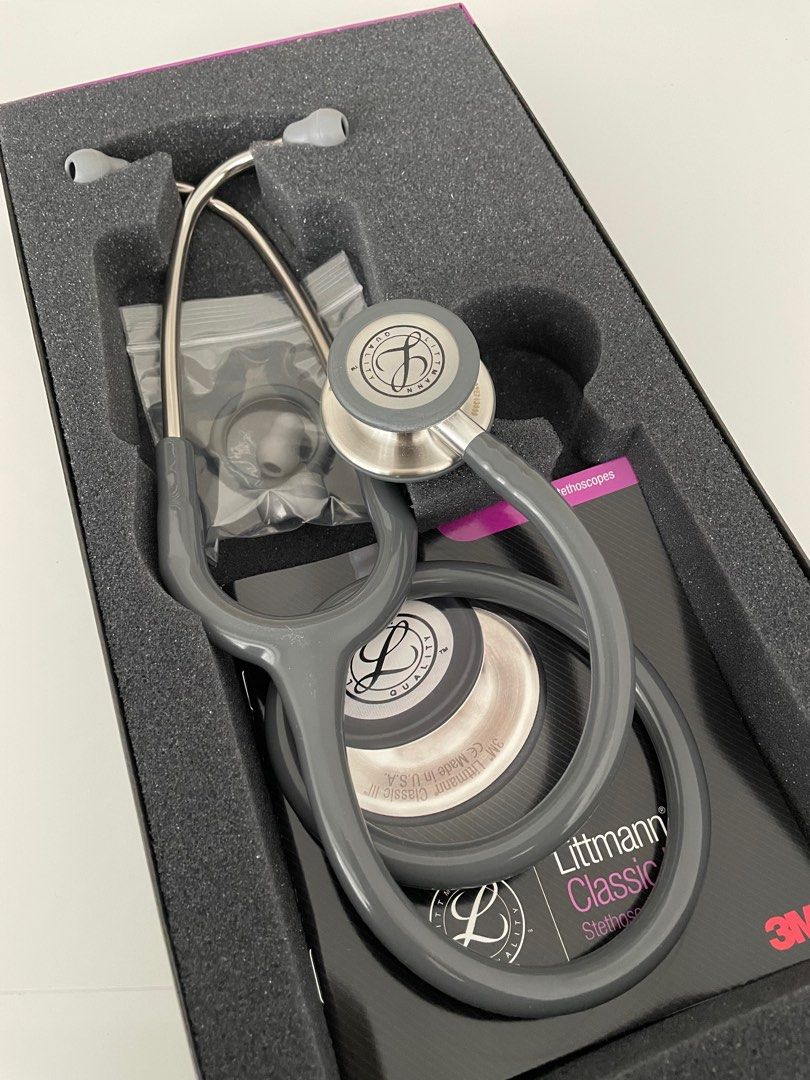 3M Littmann Classic III Stethoscope Gray Tube, 27 inch, 5621 (平行進口), 健康 ...
