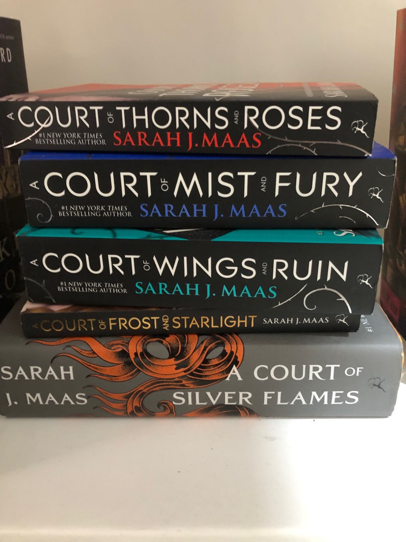 ACOTAR set books 1-5, Hobbies & Toys, Books & Magazines, Fiction & Non ...