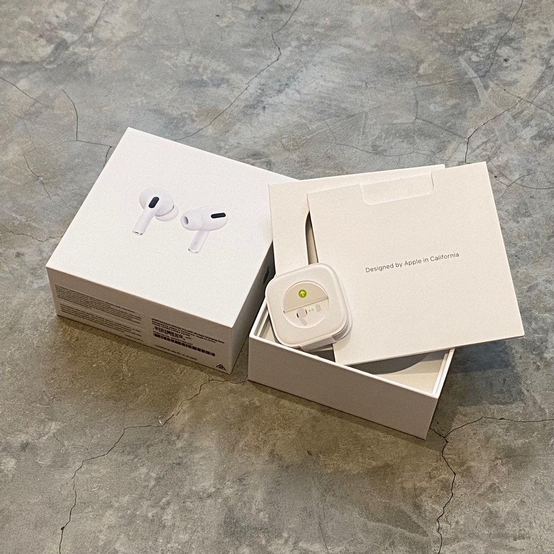 AirPods Pro box, Audio, Earphones on Carousell