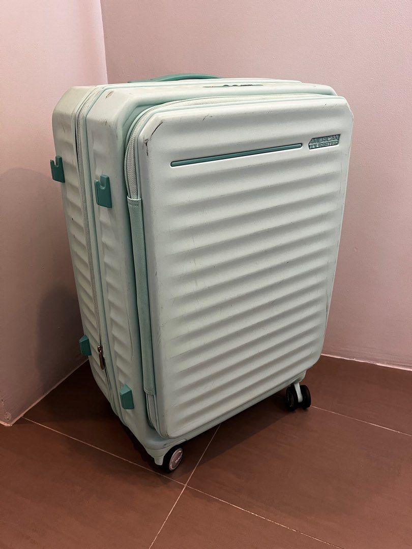 American Tourister Frontec Spinner - MINT, Hobbies & Toys, Travel ...