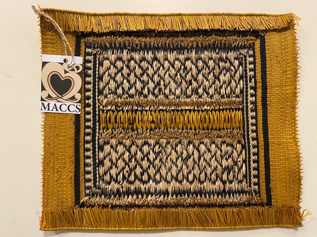 Authentic Maldivian Thundu Kunaa, Furniture & Home Living, Home Decor ...